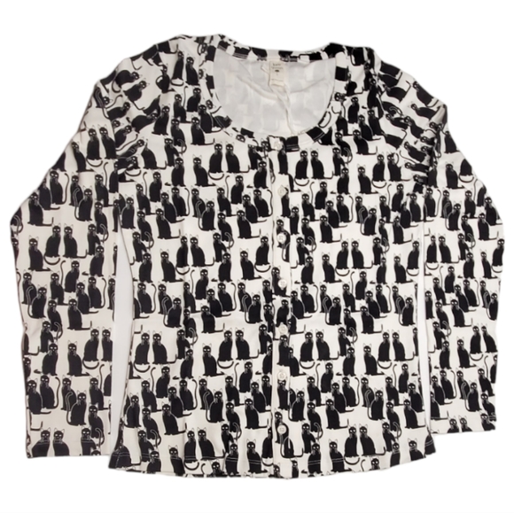 kate quinn | Tops | Nwt Kate Quinn Black White Cat Button Down Tshirt ...